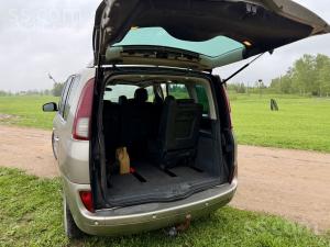 Brown Renault Espace 2011 in Riga, with an engine capacity of 2.00 L and mileage of 284 thousand km for 3100 €, photo 11 on AUTOMOTO.COM.LV