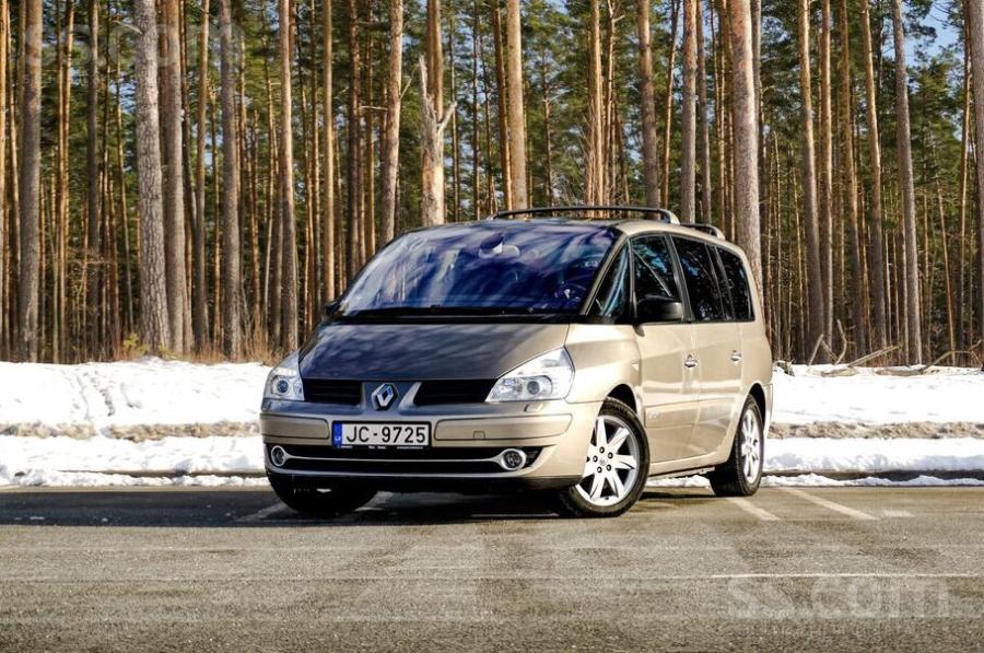 Brown Renault Espace 2012 in Riga, with an engine capacity of 2.00 L and mileage of 352 thousand km for 12100 €, photo 1 on AUTOMOTO.COM.LV
