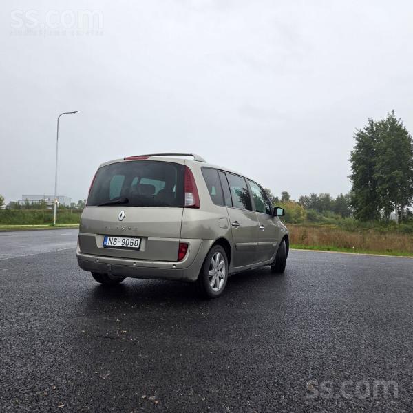 Brown Renault Espace 2012 in Jelgava, with an engine capacity of 2.00 L and mileage of 347 thousand km for 3500 €, photo 3 on AUTOMOTO.COM.LV
