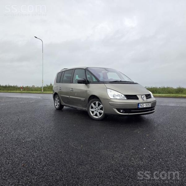 Brown Renault Espace 2012 in Jelgava, with an engine capacity of 2.00 L and mileage of 347 thousand km for 3500 €, photo 4 on AUTOMOTO.COM.LV