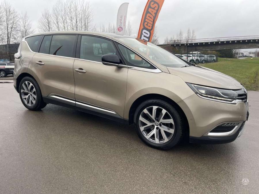 Brown Renault Espace 2015 in Kaunas, with an engine capacity of 1.60 L and mileage of 216 thousand km for 7950 €, photo 3 on AUTOMOTO.COM.LV