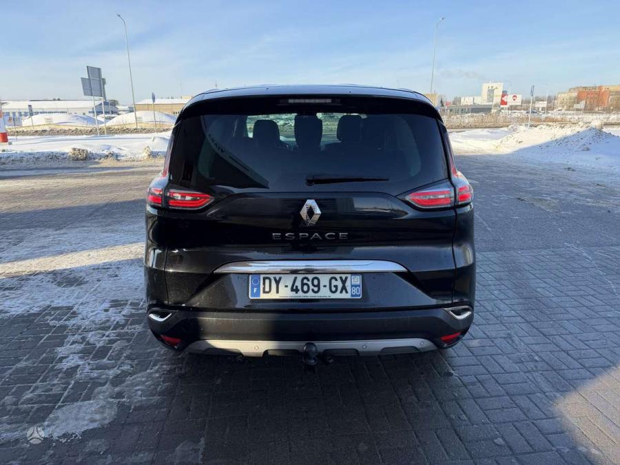 Brown Renault Espace 2015 in Taurage, with an engine capacity of 1.60 L and mileage of 96 thousand km for 7900 €, photo 4 on AUTOMOTO.COM.LV
