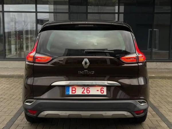 Brown Renault Espace 2015 in Riga, with an engine capacity of 1.60 L and mileage of 221 thousand km for 10900 €, photo 4 on AUTOMOTO.COM.LV