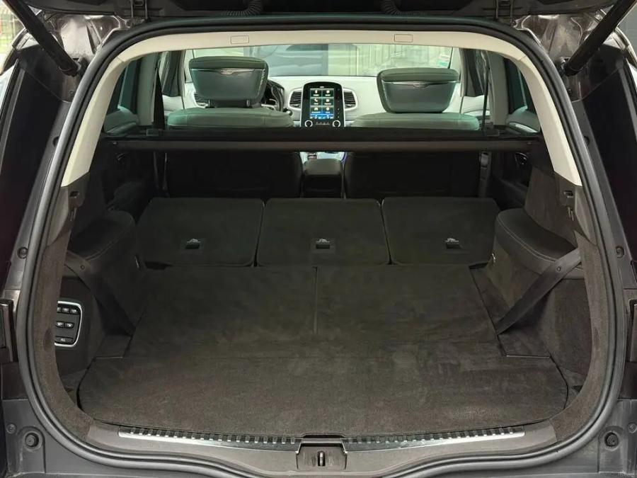 Brown Renault Espace 2015 in Riga, with an engine capacity of 1.60 L and mileage of 221 thousand km for 10900 €, photo 30 on AUTOMOTO.COM.LV