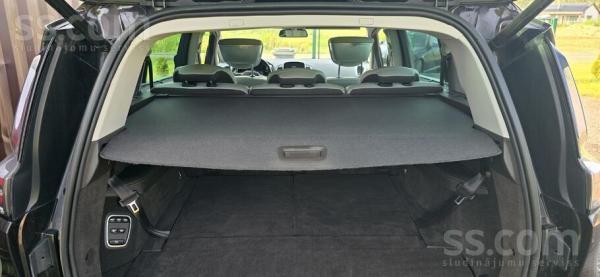 Brown Renault Espace 2015 in Riga, with an engine capacity of 1.60 L and mileage of 232 thousand km for 10300 €, photo 5 on AUTOMOTO.COM.LV
