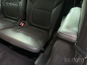 Brown Renault Espace 2015 in Riga, with an engine capacity of 1.60 L and mileage of 206 thousand km for 9800 €, photo 13 on AUTOMOTO.COM.LV