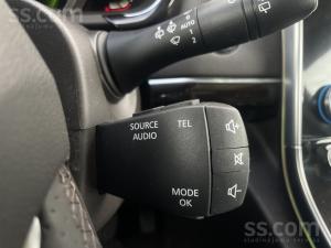 Brown Renault Espace 2015 in Riga, with an engine capacity of 1.60 L and mileage of 206 thousand km for 9800 €, photo 34 on AUTOMOTO.COM.LV