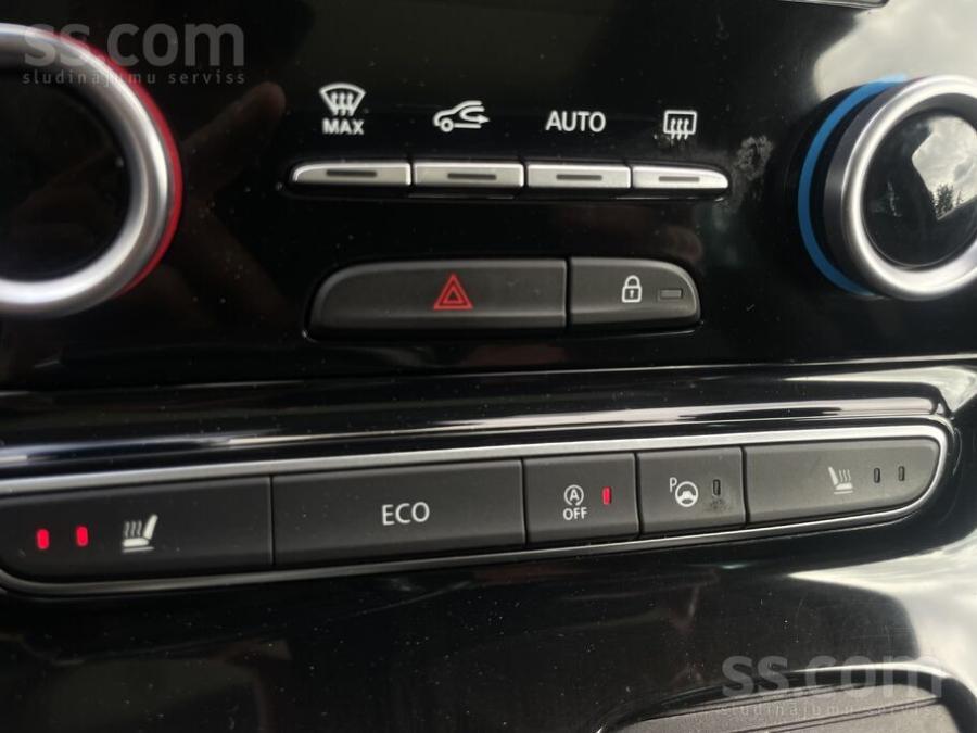 Brown Renault Espace 2015 in Riga, with an engine capacity of 1.60 L and mileage of 206 thousand km for 9800 €, photo 36 on AUTOMOTO.COM.LV
