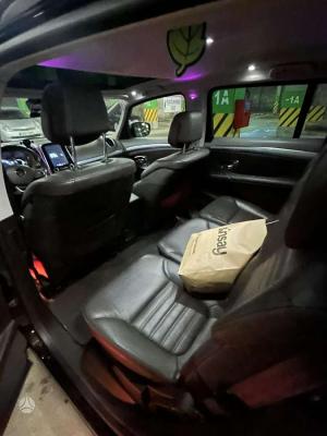 Brūns Renault Espace 2015 Viļņa, ar dzinēja tilpumu 1.60 L un nobraukumu 187 tūkst. km par 11800 €, foto 13 vietnē AUTOMOTO.COM.LV