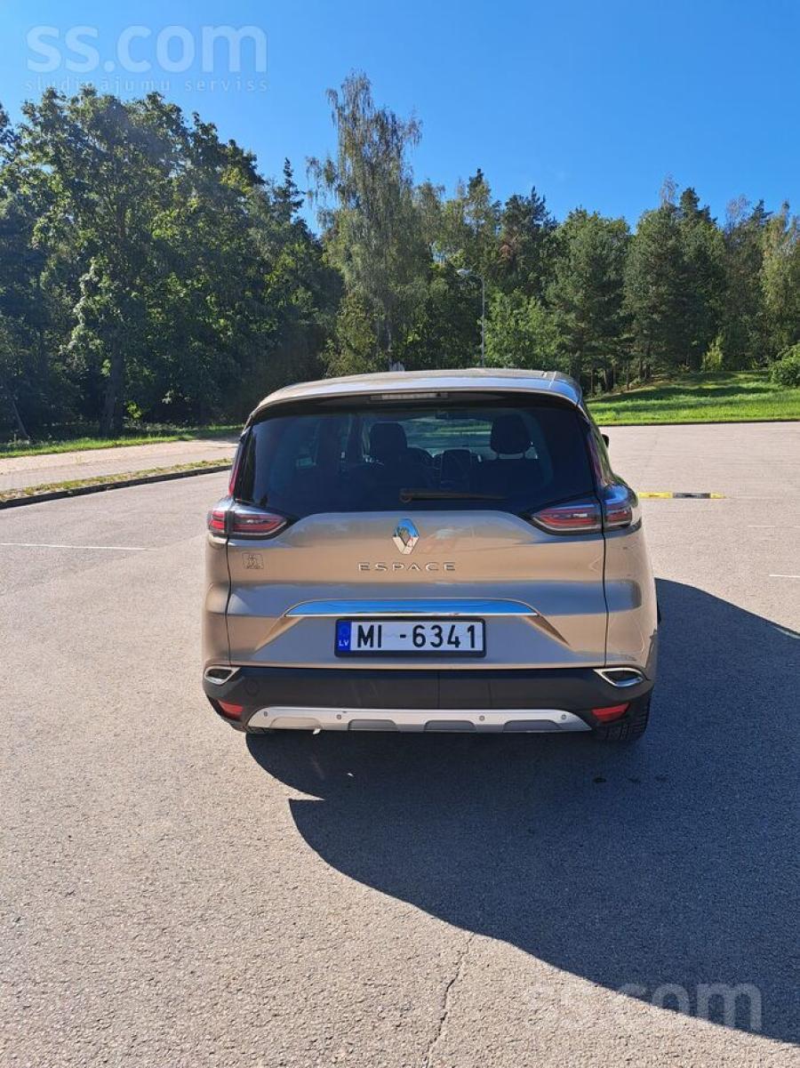 Brown Renault Espace 2016 in Dobele, with an engine capacity of 1.60 L and mileage of 255 thousand km for 9200 €, photo 8 on AUTOMOTO.COM.LV