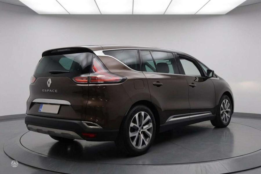 Brūns Renault Espace 2016 Viļņa, ar dzinēja tilpumu 1.60 L un nobraukumu 128 tūkst. km par 7000 €, foto 6 vietnē AUTOMOTO.COM.LV