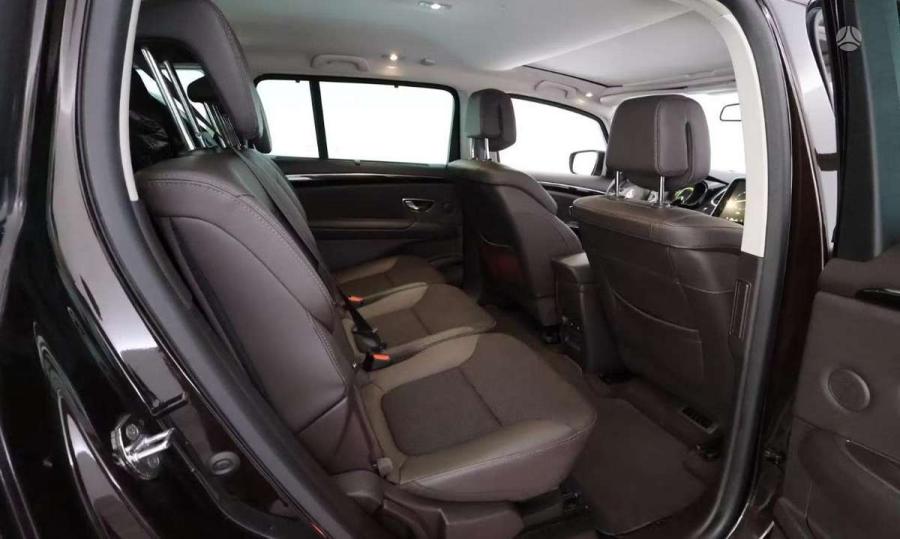 Brūns Renault Espace 2016 Viļņa, ar dzinēja tilpumu 1.60 L un nobraukumu 128 tūkst. km par 7000 €, foto 19 vietnē AUTOMOTO.COM.LV
