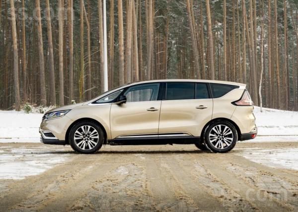Brown Renault Espace 2017 in Riga, with an engine capacity of 1.60 L and mileage of 291 thousand km for 10990 €, photo 5 on AUTOMOTO.COM.LV