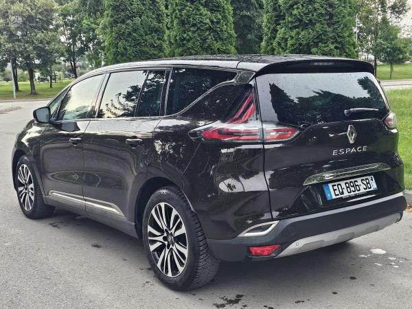 Brūns Renault Espace 2017 Tauragė, ar dzinēja tilpumu 1.60 L un nobraukumu 227 tūkst. km par 8700 €, foto 8 vietnē AUTOMOTO.COM.LV