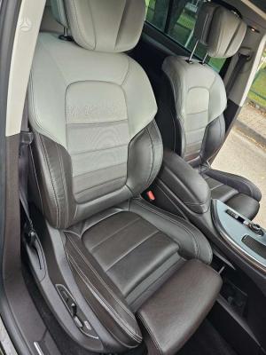 Brown Renault Espace 2017 in Taurage, with an engine capacity of 1.60 L and mileage of 227 thousand km for 8700 €, photo 14 on AUTOMOTO.COM.LV