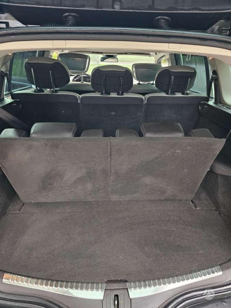 Brown Renault Espace 2017 in Taurage, with an engine capacity of 1.60 L and mileage of 227 thousand km for 8700 €, photo 21 on AUTOMOTO.COM.LV