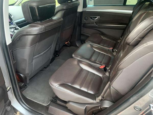 Brown Renault Espace 2017 in Vilnius, with an engine capacity of 1.60 L and mileage of 230 thousand km for 8450 €, photo 10 on AUTOMOTO.COM.LV