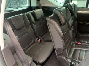 Brown Renault Espace 2017 in Vilnius, with an engine capacity of 1.60 L and mileage of 230 thousand km for 8450 €, photo 16 on AUTOMOTO.COM.LV
