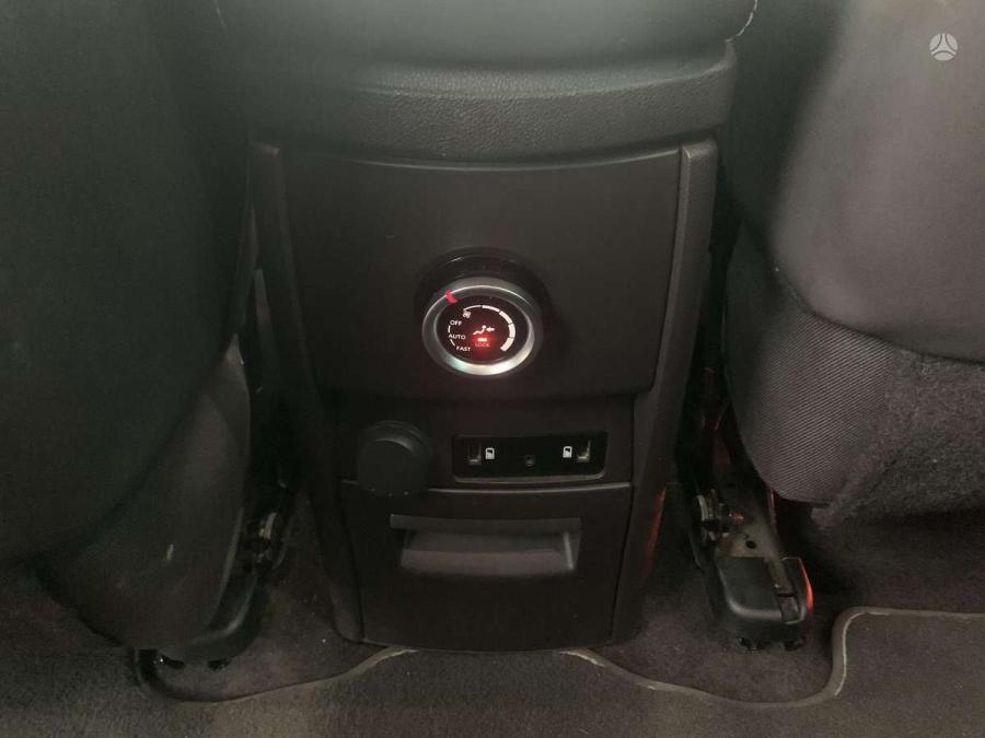 Brown Renault Espace 2017 in Vilnius, with an engine capacity of 1.60 L and mileage of 230 thousand km for 8450 €, photo 25 on AUTOMOTO.COM.LV