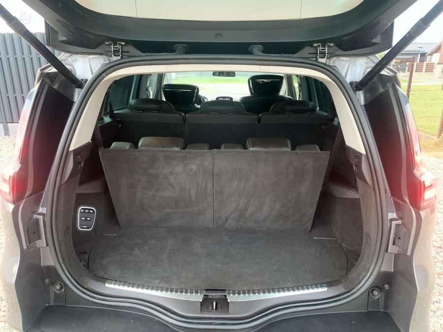 Brown Renault Espace 2017 in Vilnius, with an engine capacity of 1.60 L and mileage of 230 thousand km for 8450 €, photo 32 on AUTOMOTO.COM.LV