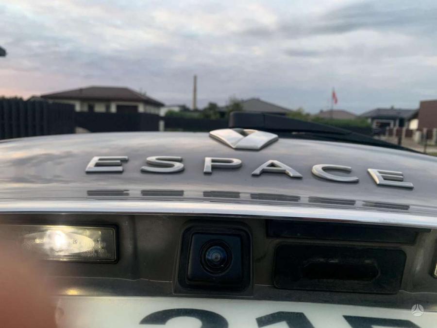 Brown Renault Espace 2017 in Vilnius, with an engine capacity of 1.60 L and mileage of 230 thousand km for 8450 €, photo 34 on AUTOMOTO.COM.LV
