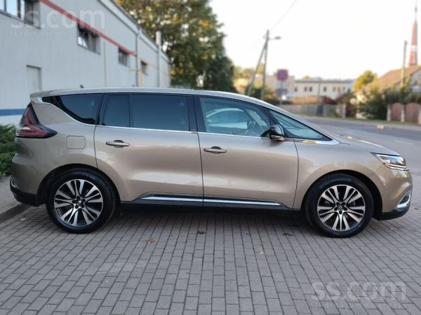 Brown Renault Espace 2018 in Riga, with an engine capacity of 1.60 L and mileage of 193 thousand km for 12400 €, photo 5 on AUTOMOTO.COM.LV