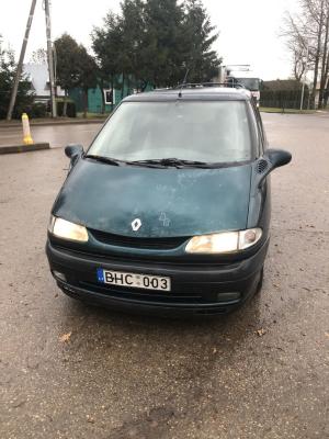 Zaļš Renault Espace 1998 Raseiniai, ar dzinēja tilpumu 2.20 L un nobraukumu 290 tūkst. km par 700 €, foto  vietnē AUTOMOTO.COM.LV