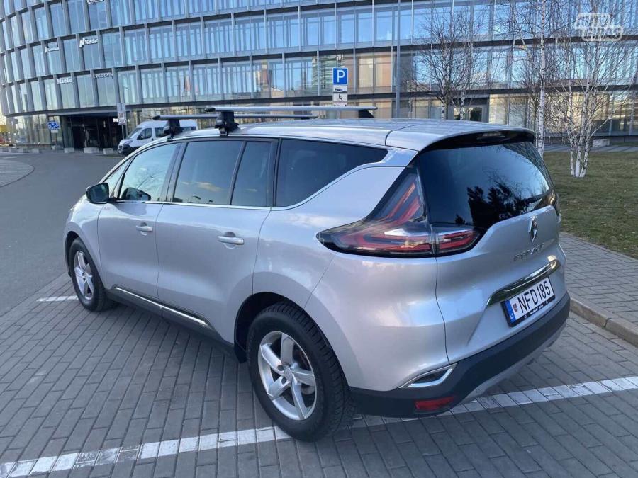 Grey Renault Espace 2016 in Vilnius, with an engine capacity of 1.60 L and mileage of 185 thousand km for 8950 €, photo 3 on AUTOMOTO.COM.LV