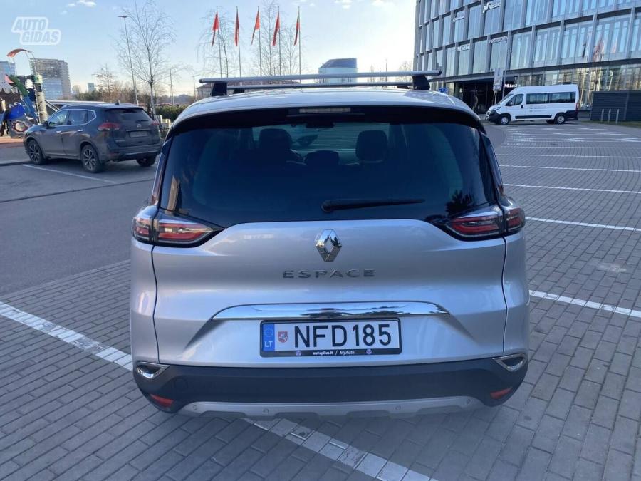 Grey Renault Espace 2016 in Vilnius, with an engine capacity of 1.60 L and mileage of 185 thousand km for 8950 €, photo 4 on AUTOMOTO.COM.LV