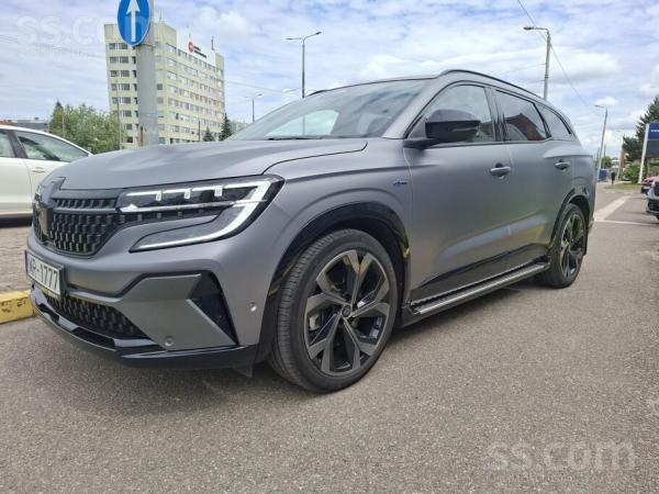 Серый Рено Эспейс 2024 в Рига, объемом двигателя 1.20 л и пробегом 21 тыс. км за 38700 €, фото 2 на AUTOMOTO.COM.LV