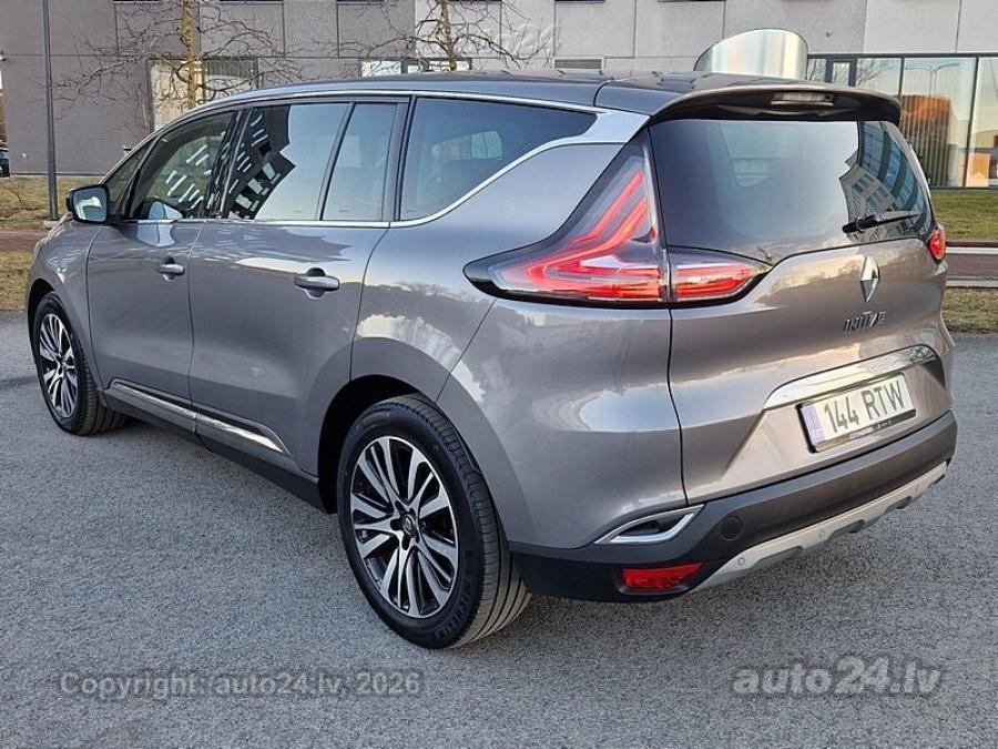 Grey Renault Espace 2015 in Tallinn, with an engine capacity of 1.60 L and mileage of 106 thousand km for 13990 €, photo 8 on AUTOMOTO.COM.LV