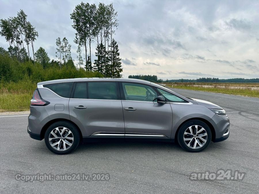 Grey Renault Espace 2015 in Rapla, with an engine capacity of 1.60 L and mileage of 302 thousand km for 7500 €, photo 7 on AUTOMOTO.COM.LV