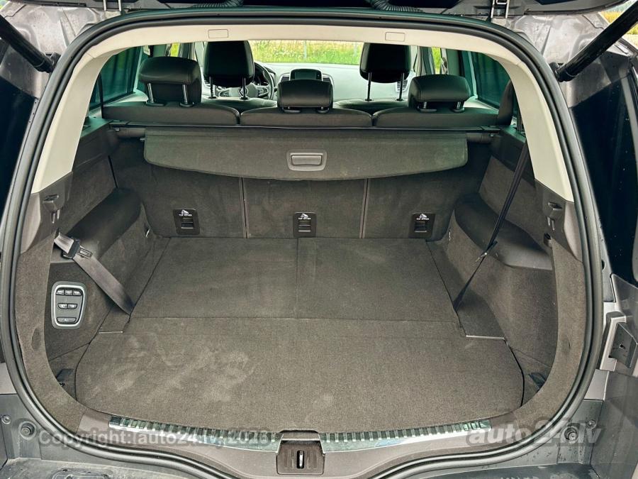 Grey Renault Espace 2015 in Rapla, with an engine capacity of 1.60 L and mileage of 302 thousand km for 7500 €, photo 17 on AUTOMOTO.COM.LV