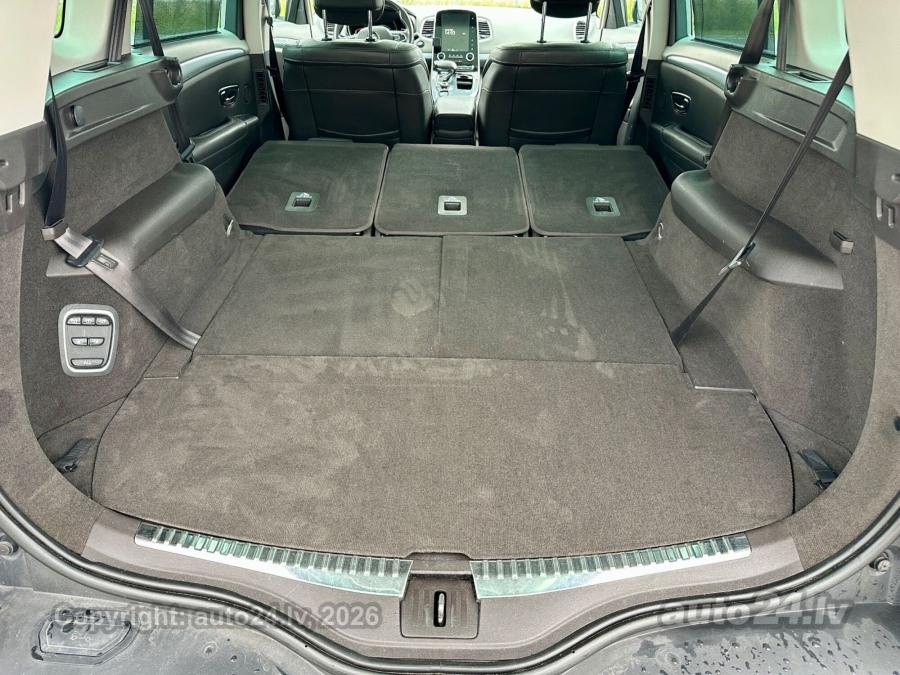 Grey Renault Espace 2015 in Rapla, with an engine capacity of 1.60 L and mileage of 302 thousand km for 7500 €, photo 18 on AUTOMOTO.COM.LV