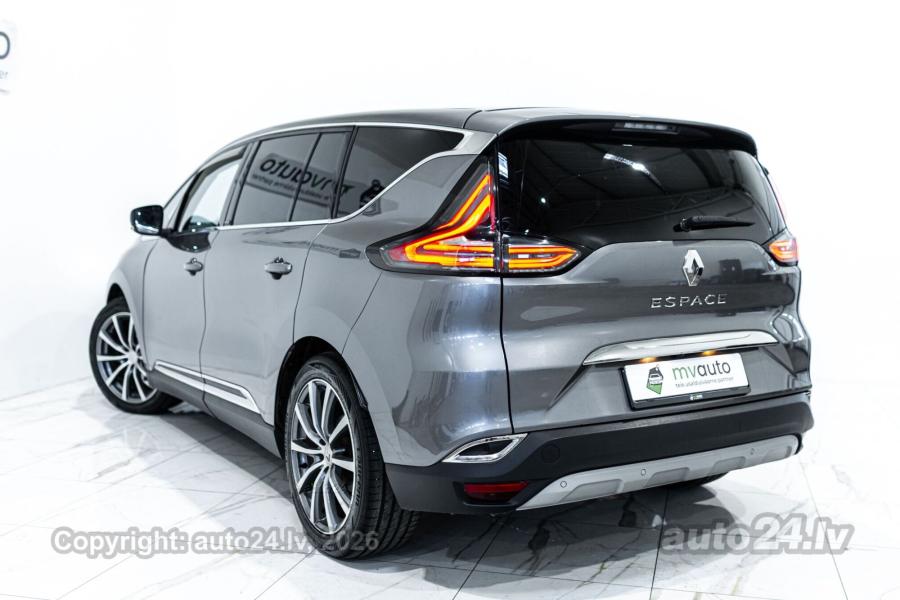Grey Renault Espace 2015 in Tallinn, with an engine capacity of 1.60 L and mileage of 248 thousand km for 9500 €, photo 7 on AUTOMOTO.COM.LV