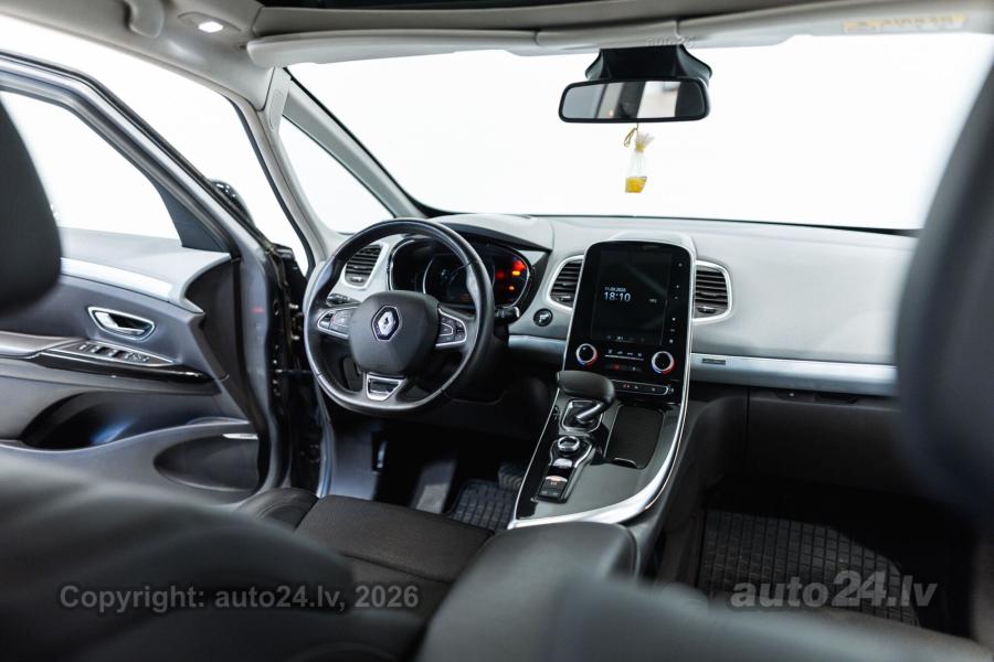 Grey Renault Espace 2015 in Tallinn, with an engine capacity of 1.60 L and mileage of 248 thousand km for 9500 €, photo 16 on AUTOMOTO.COM.LV