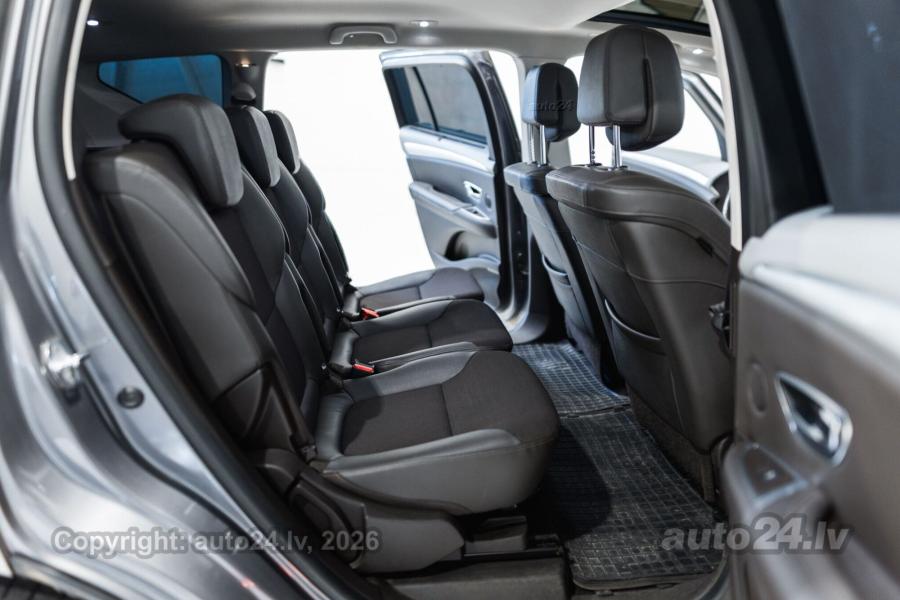 Grey Renault Espace 2015 in Tallinn, with an engine capacity of 1.60 L and mileage of 248 thousand km for 9500 €, photo 18 on AUTOMOTO.COM.LV