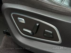Pelēks Renault Espace 2016 Pērnava, ar dzinēja tilpumu 1.60 L un nobraukumu 205 tūkst. km par 11900 €, foto 24 vietnē AUTOMOTO.COM.LV
