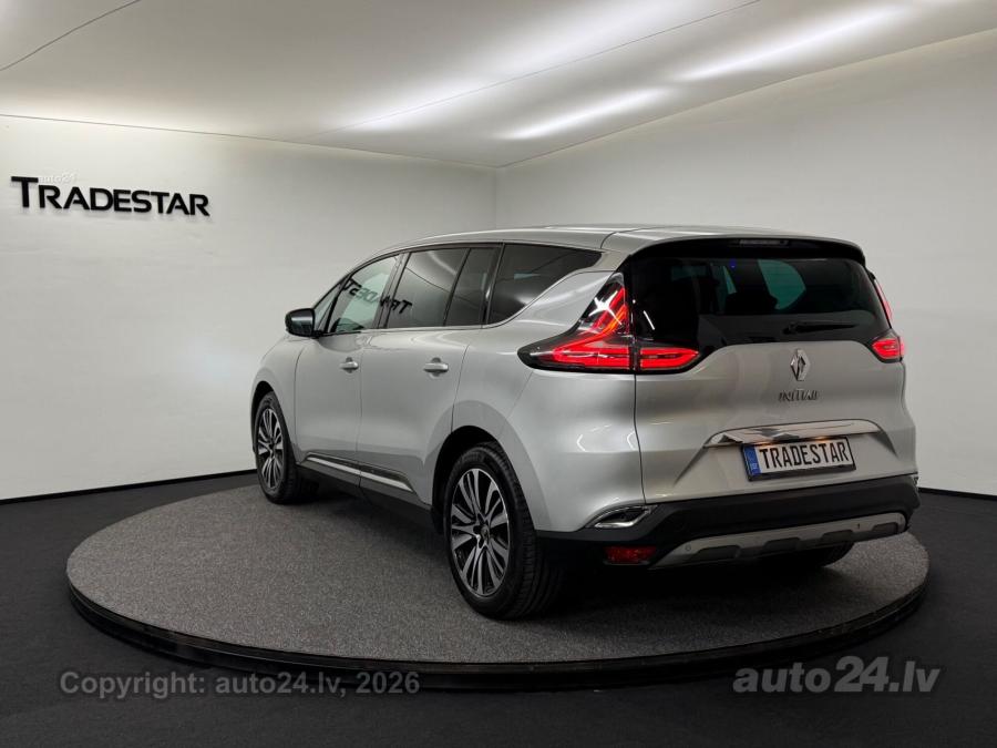 Grey Renault Espace 2016 in Parnu, with an engine capacity of 1.60 L and mileage of 166 thousand km for 12990 €, photo 8 on AUTOMOTO.COM.LV