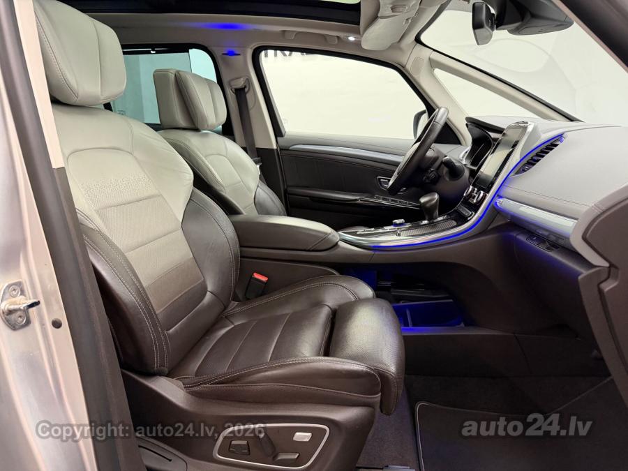 Grey Renault Espace 2016 in Parnu, with an engine capacity of 1.60 L and mileage of 166 thousand km for 12990 €, photo 10 on AUTOMOTO.COM.LV