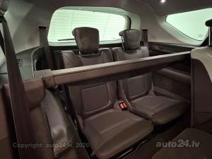 Grey Renault Espace 2016 in Parnu, with an engine capacity of 1.60 L and mileage of 166 thousand km for 12990 €, photo 14 on AUTOMOTO.COM.LV