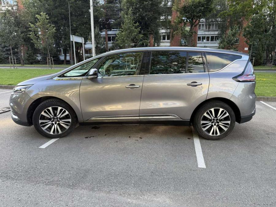 Grey Renault Espace 2016 in Kaunas, with an engine capacity of 1.60 L and mileage of 266 thousand km for 6700 €, photo 5 on AUTOMOTO.COM.LV