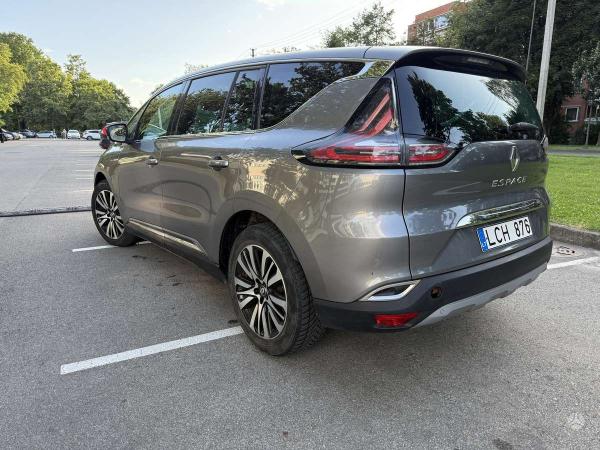 Pelēks Renault Espace 2016 Kauņa, ar dzinēja tilpumu 1.60 L un nobraukumu 266 tūkst. km par 6700 €, foto 5 vietnē AUTOMOTO.COM.LV