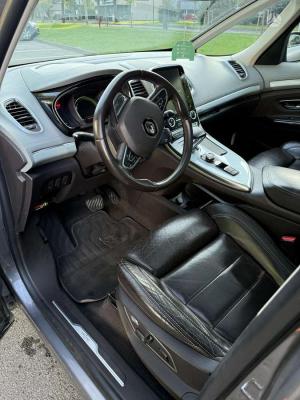 Grey Renault Espace 2016 in Kaunas, with an engine capacity of 1.60 L and mileage of 266 thousand km for 6700 €, photo 11 on AUTOMOTO.COM.LV