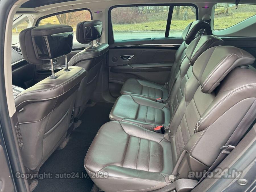 Grey Renault Espace 2017 in Tallinn, with an engine capacity of 1.60 L and mileage of 214 thousand km for 12750 €, photo 14 on AUTOMOTO.COM.LV