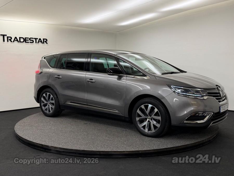 Grey Renault Espace 2017 in Parnu, with an engine capacity of 1.60 L and mileage of 111 thousand km for 12990 €, photo 4 on AUTOMOTO.COM.LV
