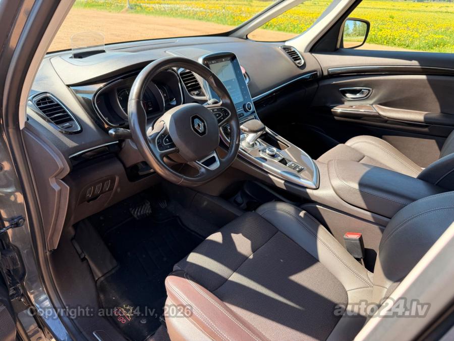 Pelēks Renault Espace 2018 Tartu, ar dzinēja tilpumu 1.60 L un nobraukumu 205 tūkst. km par 9999 €, foto 8 vietnē AUTOMOTO.COM.LV