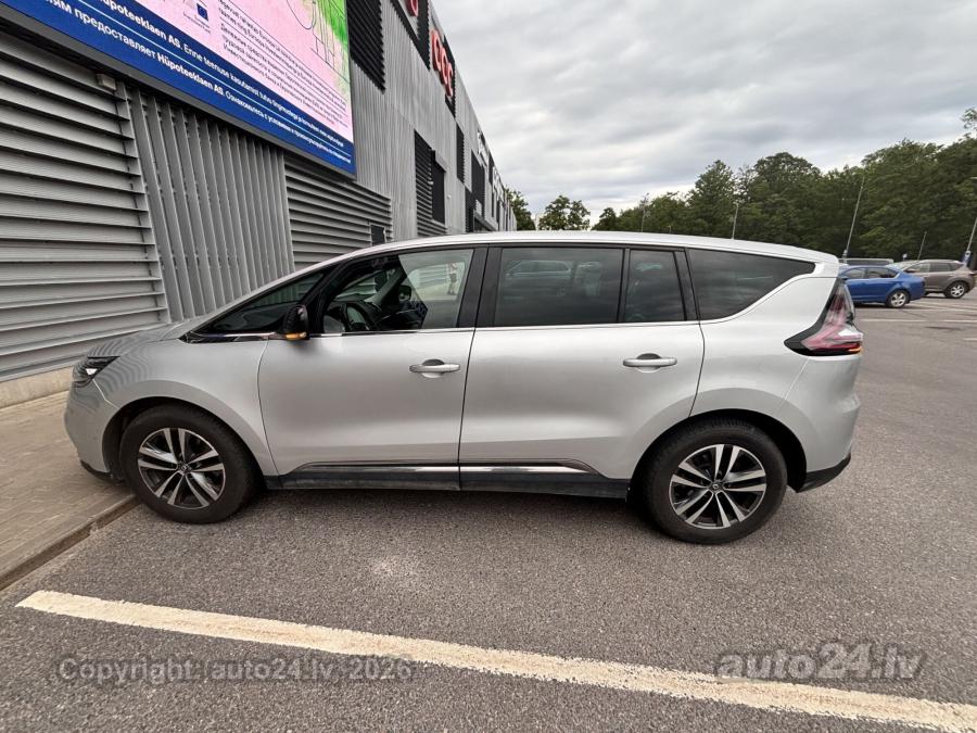 Grey Renault Espace 2018 in Tallinn, with an engine capacity of 1.60 L and mileage of 192 thousand km for 10900 €, photo 1 on AUTOMOTO.COM.LV