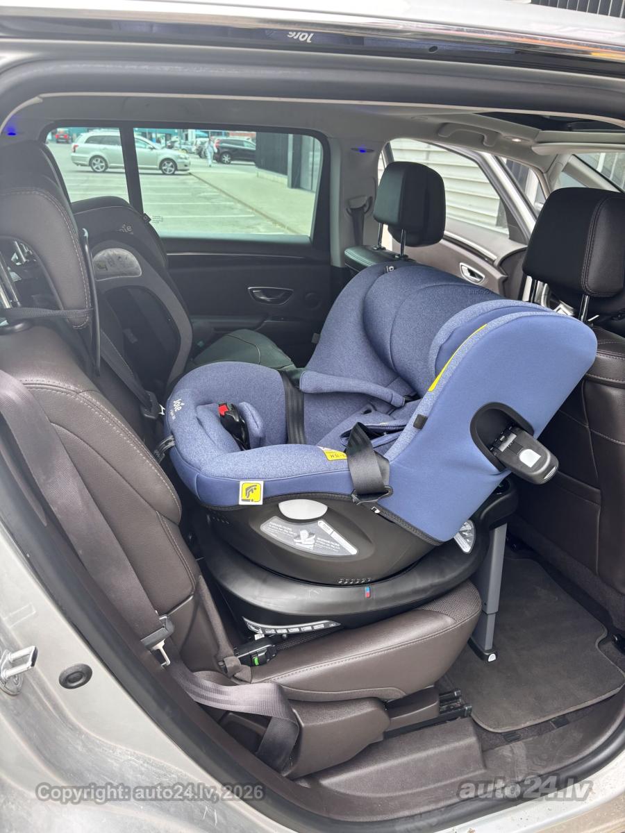 Grey Renault Espace 2018 in Tallinn, with an engine capacity of 1.60 L and mileage of 192 thousand km for 10900 €, photo 12 on AUTOMOTO.COM.LV