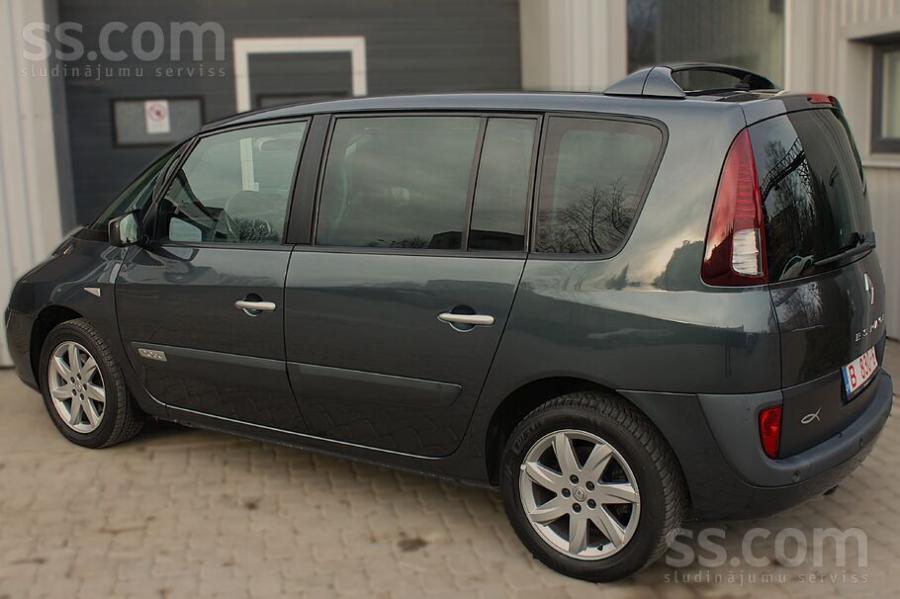 Pelēks Renault Espace 2013 Rīga, ar dzinēja tilpumu 2.00 L un nobraukumu 0 tūkst. km par 5900 €, foto 3 vietnē AUTOMOTO.COM.LV